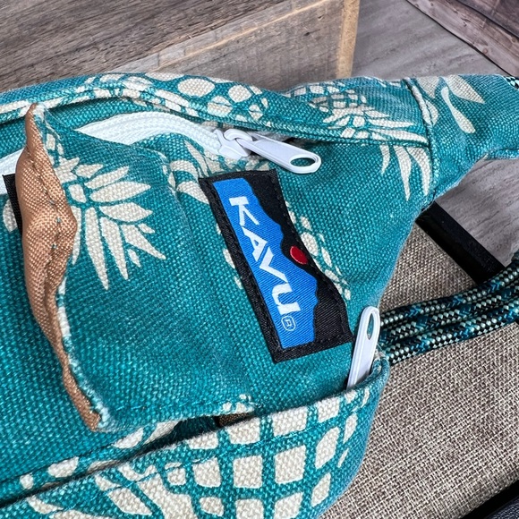 Kavu | Bags | Kavu Rope Sling Backpack | Poshmark